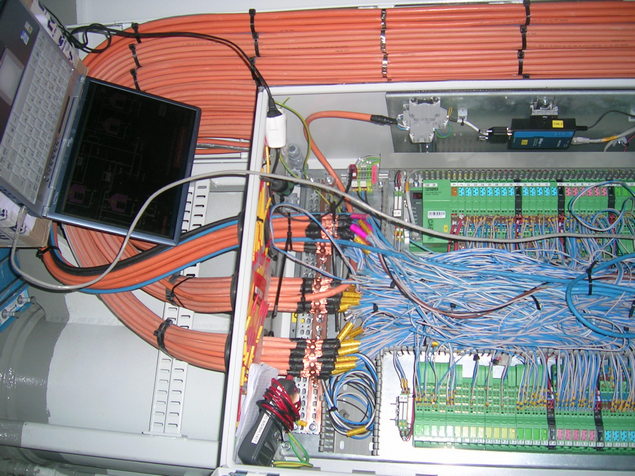 Home [www.antosi.gr]